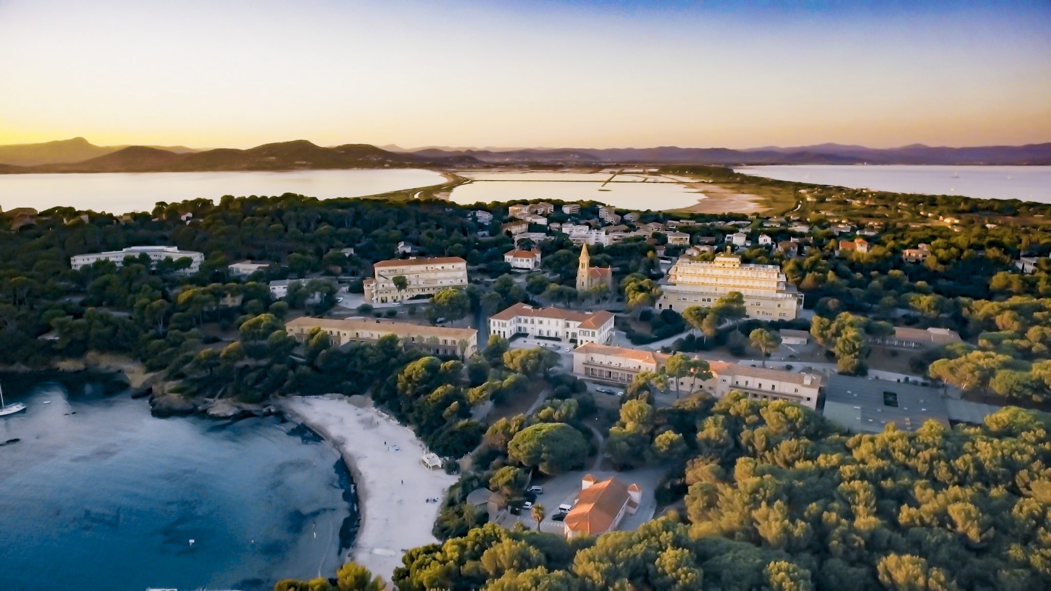 Présentation - Hôpital Renée Sabran